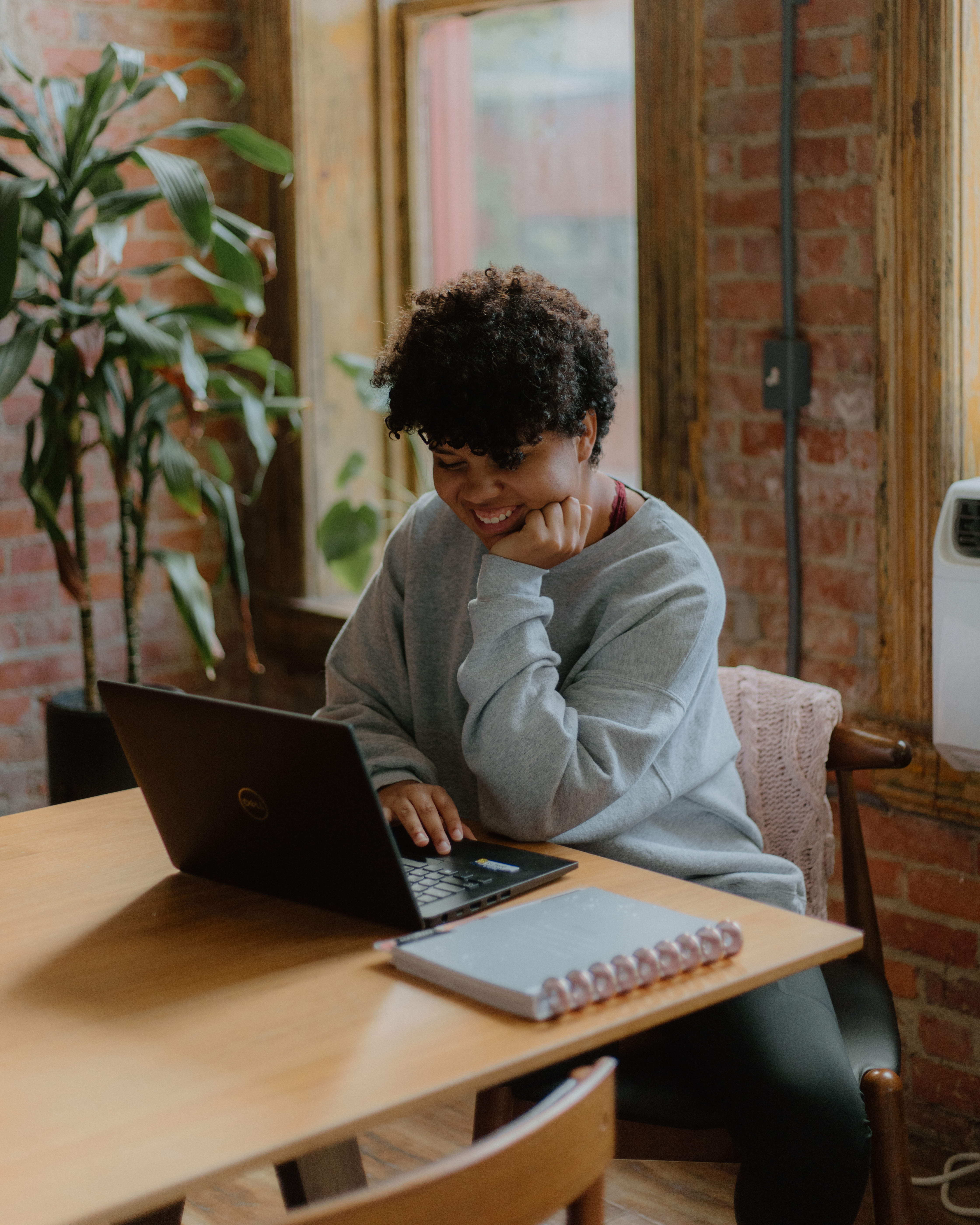 How Catryce Thompson Juggled College, a Full-Time Job, and Content ...